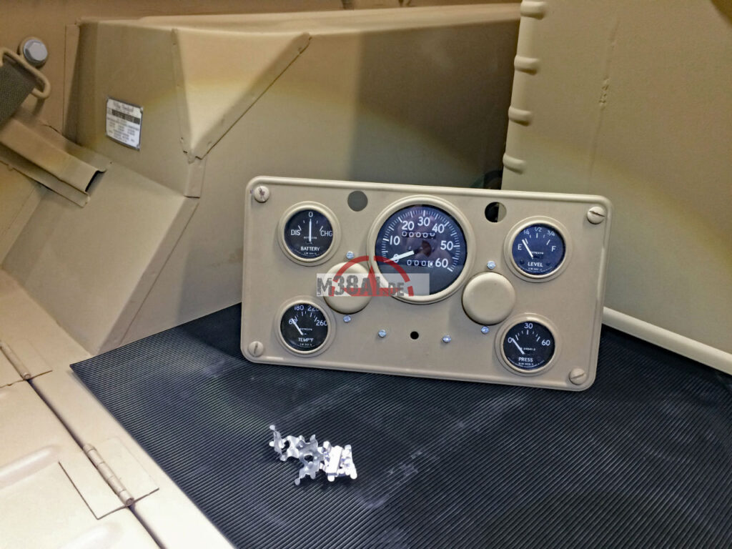 dashboard – Willys Jeep M38A1